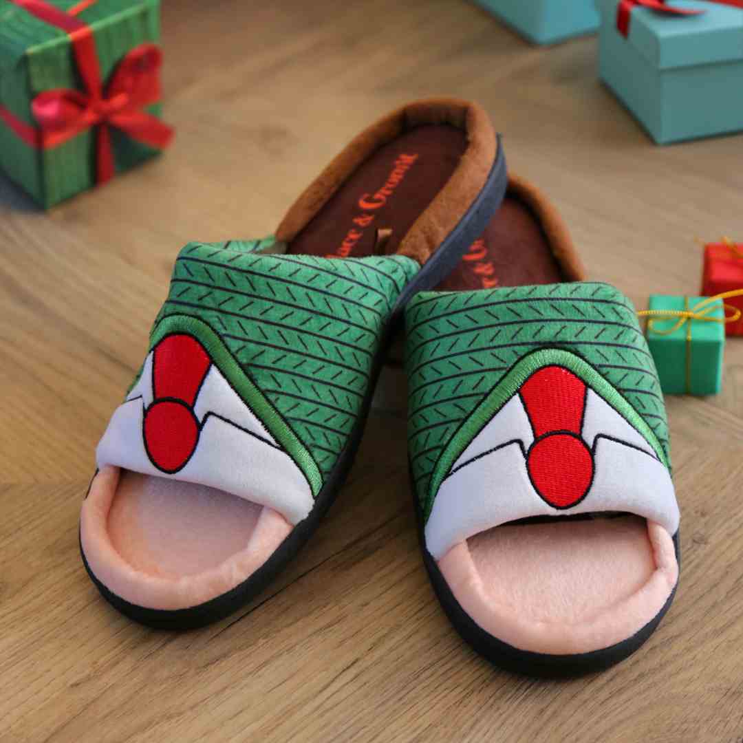 Wallace Slider Slippers – Gromit Unleashed Shop