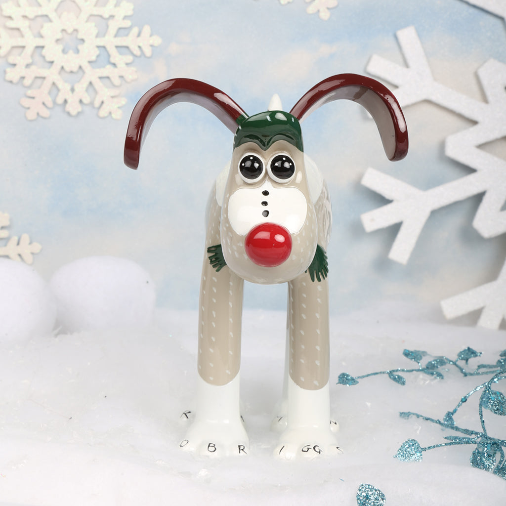 The Snow Gromit Figurine created by Raymond Briggs – Gromit Unleashed Shop